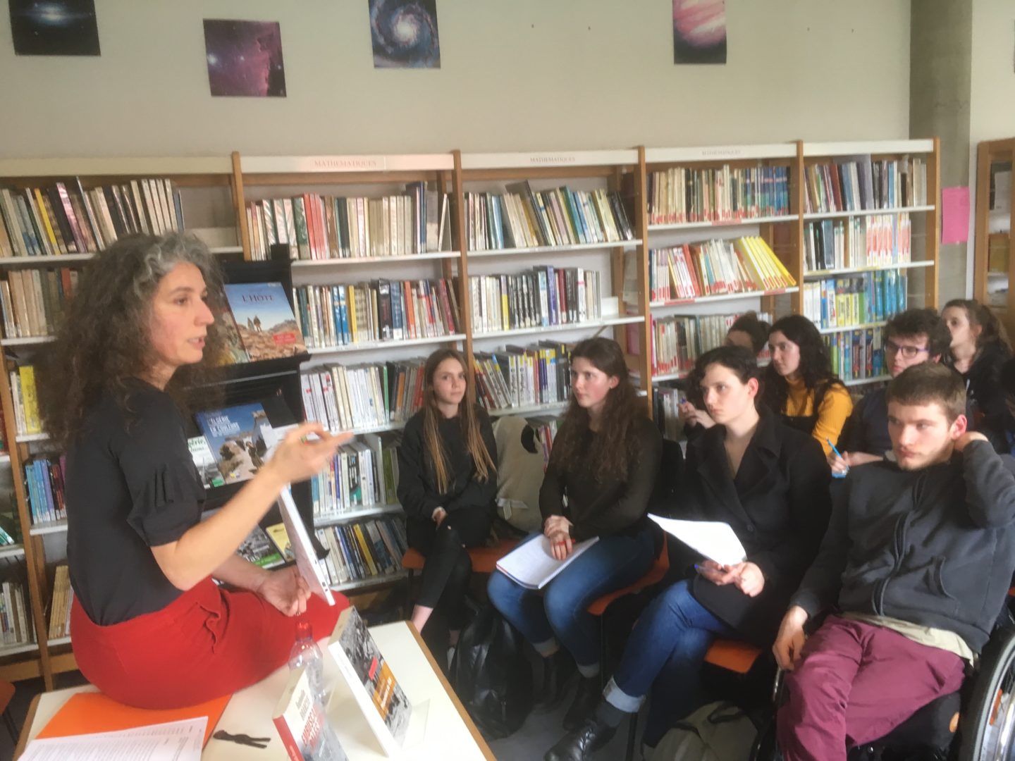 Rencontre des élèves de la filière littéraire avec l’historienne ...